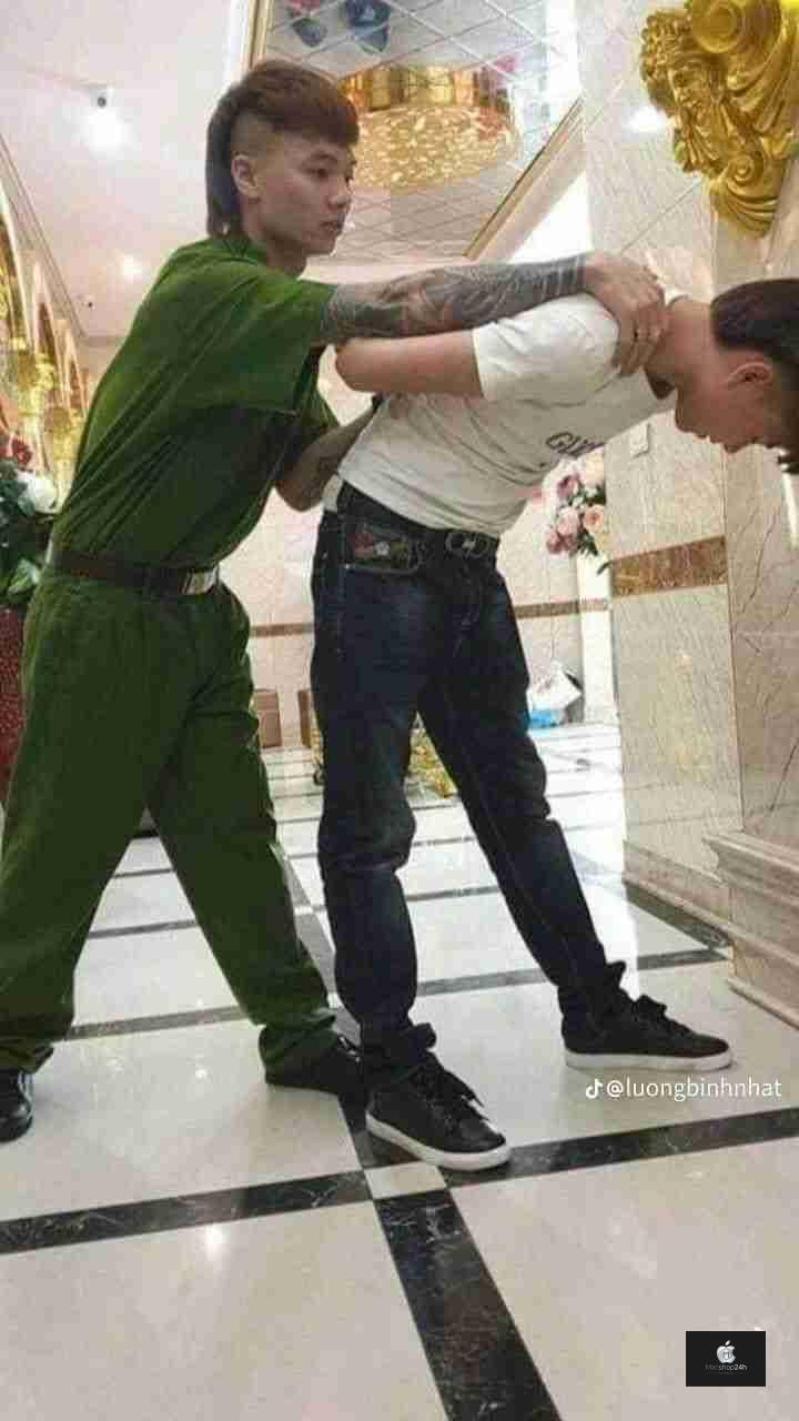 30+ Ảnh Công An Meme: Khi Nghiêm Túc Gặp Hài Hước